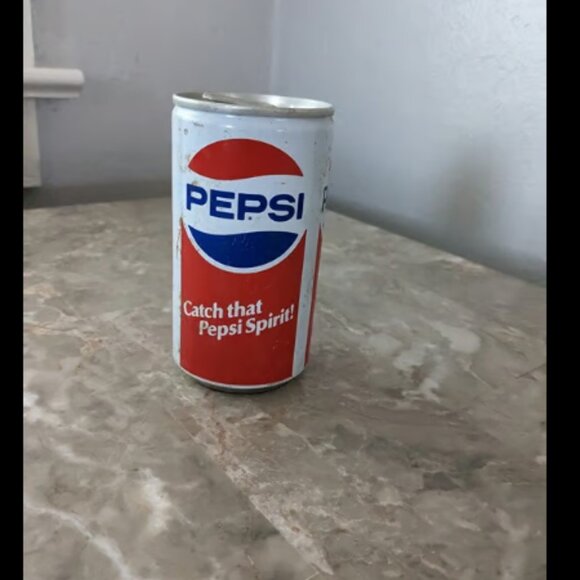 Pepsi | Other | Vintage 97s Catch That Pepsi Spirit Pepsicola Soda Can ...